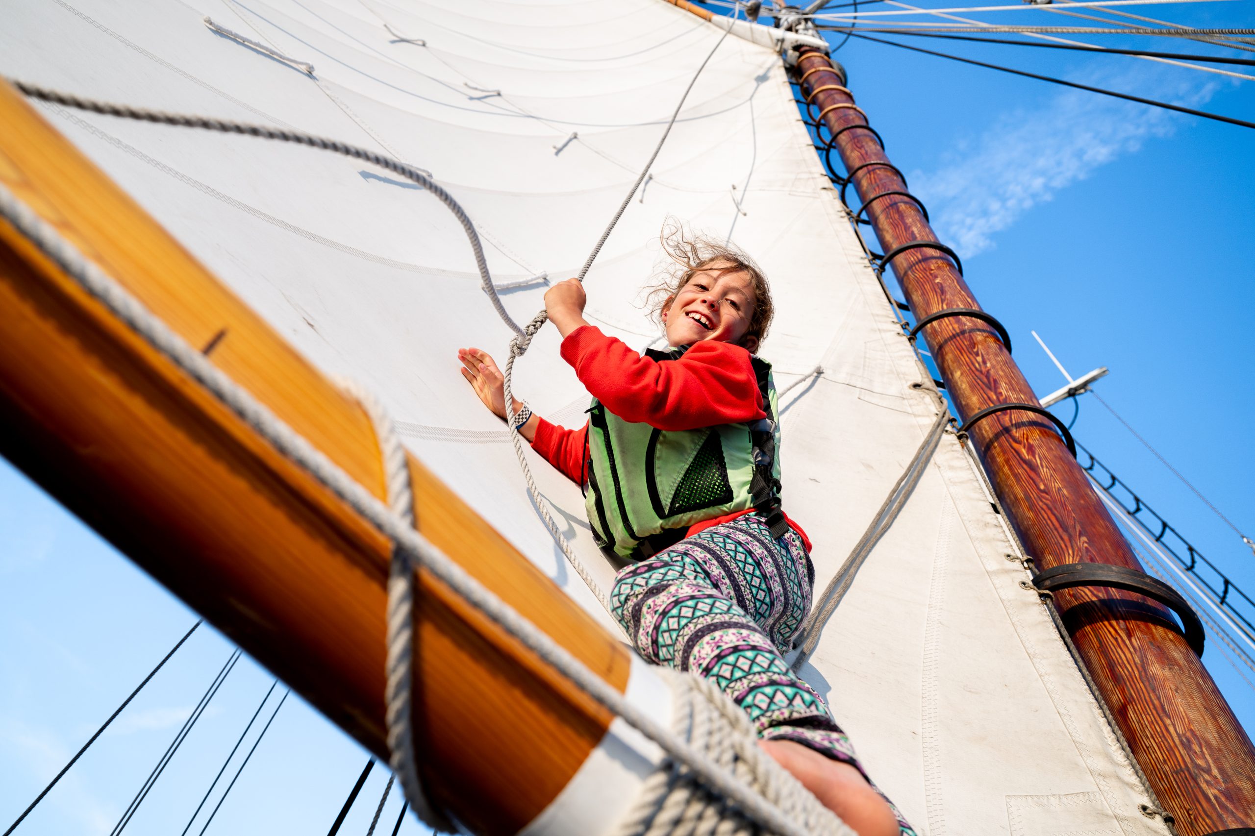 Conch calls and cannon fire: Schooner Alert offers more than a typical ...