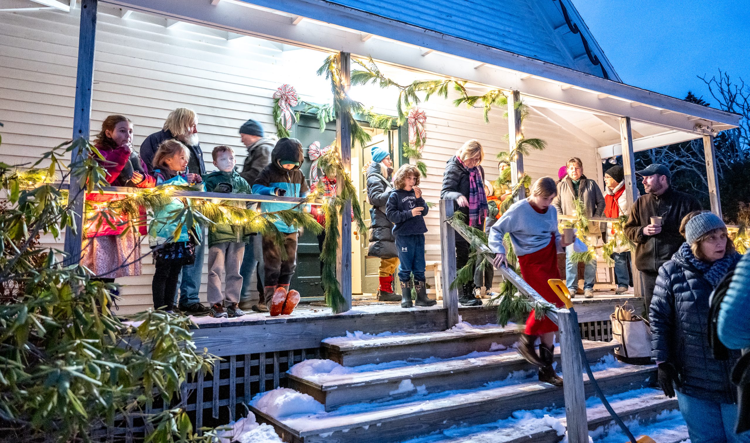 Photo gallery: 'Tis a Night in Harpswell' brings in the season with ...